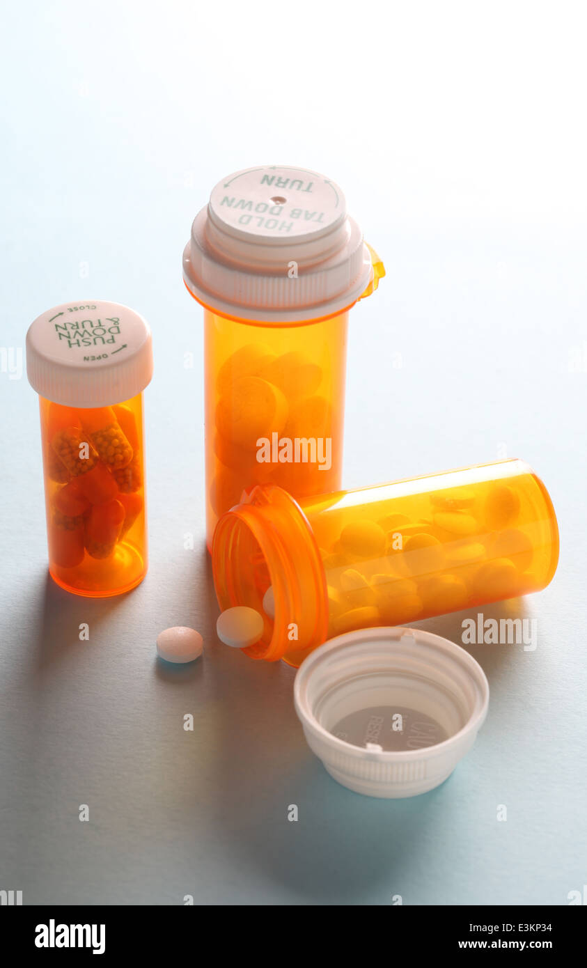 Prescription pill bottles hi-res stock photography and images - Alamy