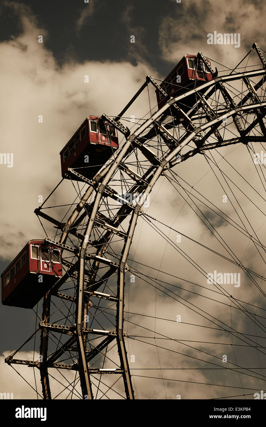 ferris wheel in the Vienna Prater leisure park - Riesenrad im Wiener ...