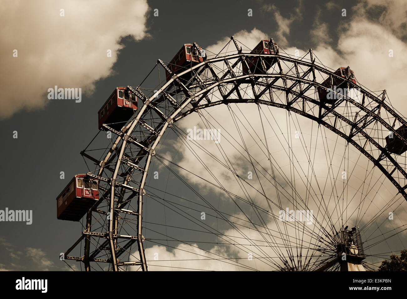 ferris wheel in the Vienna Prater leisure park - Riesenrad im Wiener ...