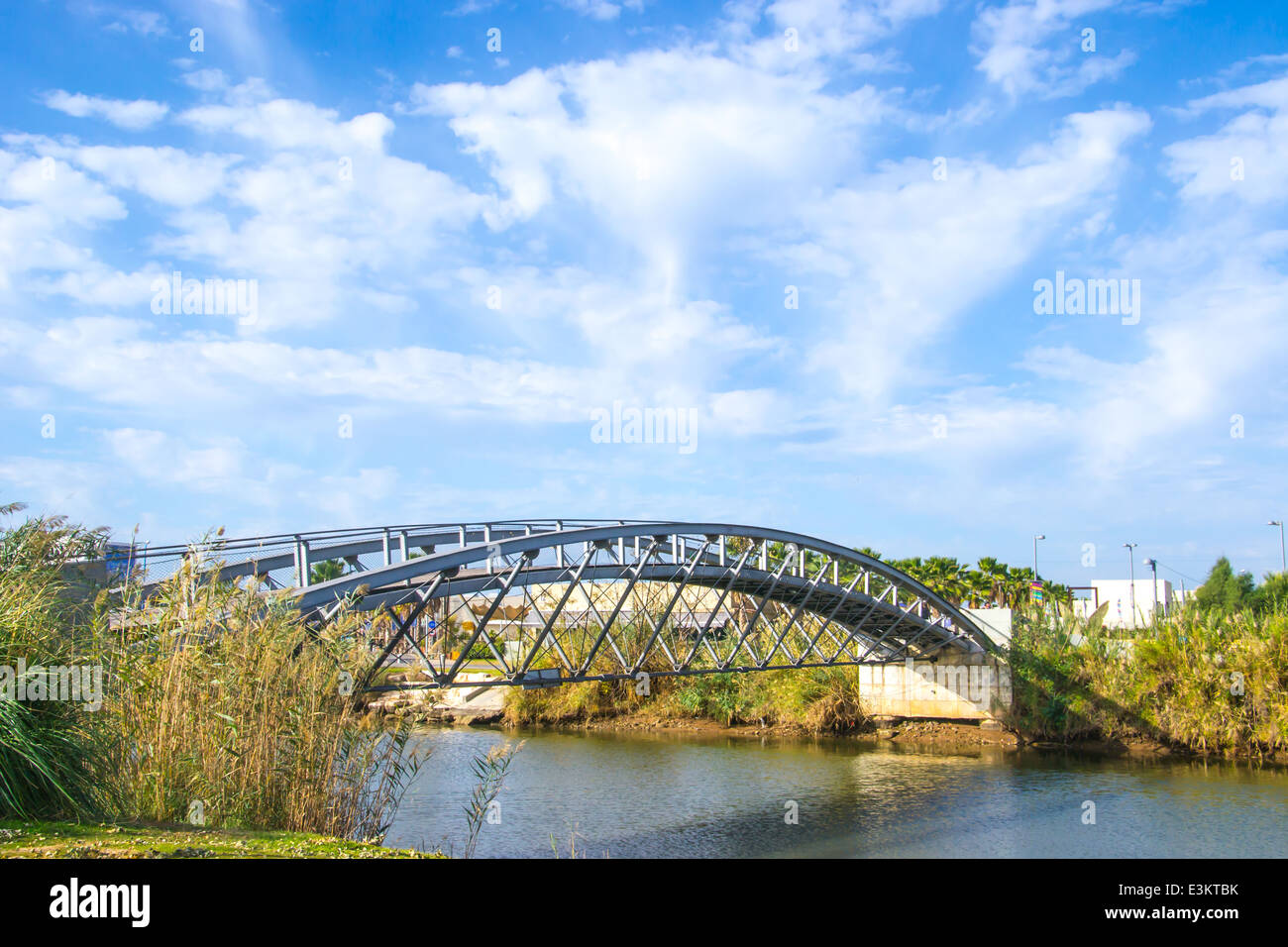 Small arch bridge crossing hi-res stock photography and images - Alamy