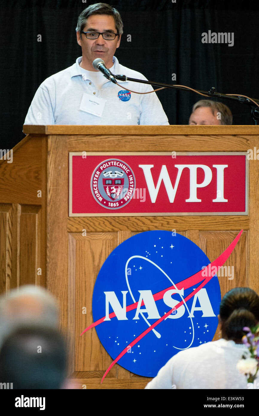 The 2014 NASA Centennial Challenges Sample Return Robot Challenge ...