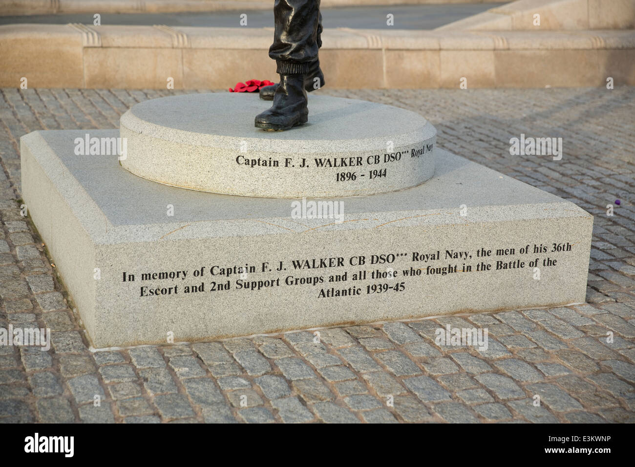 Captain Walker Statue, Liverpool, UK Stock Photo - Alamy