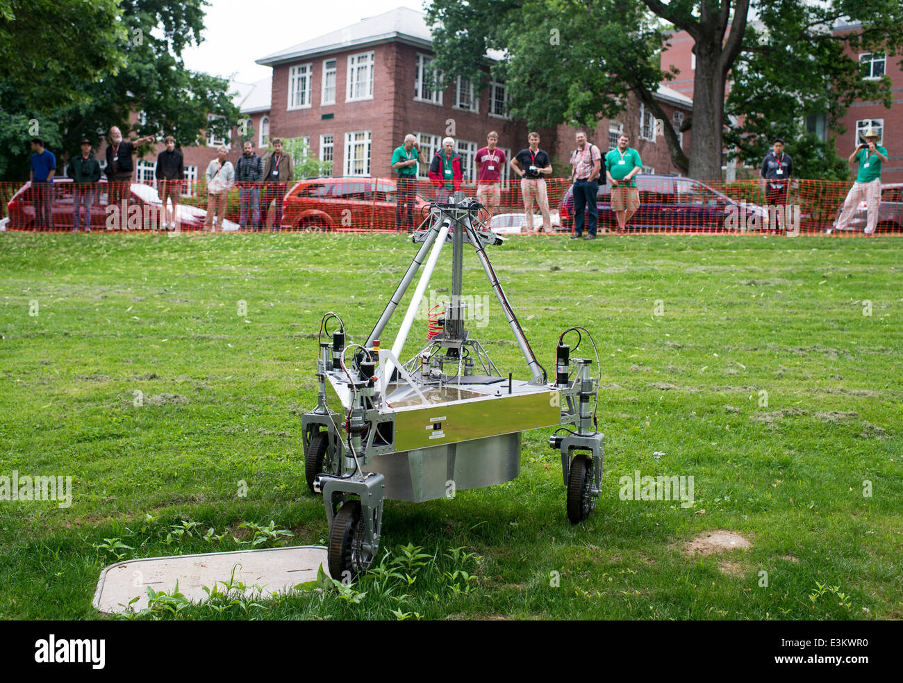The 2014 NASA Centennial Challenges featured the Sample Return Robot ...