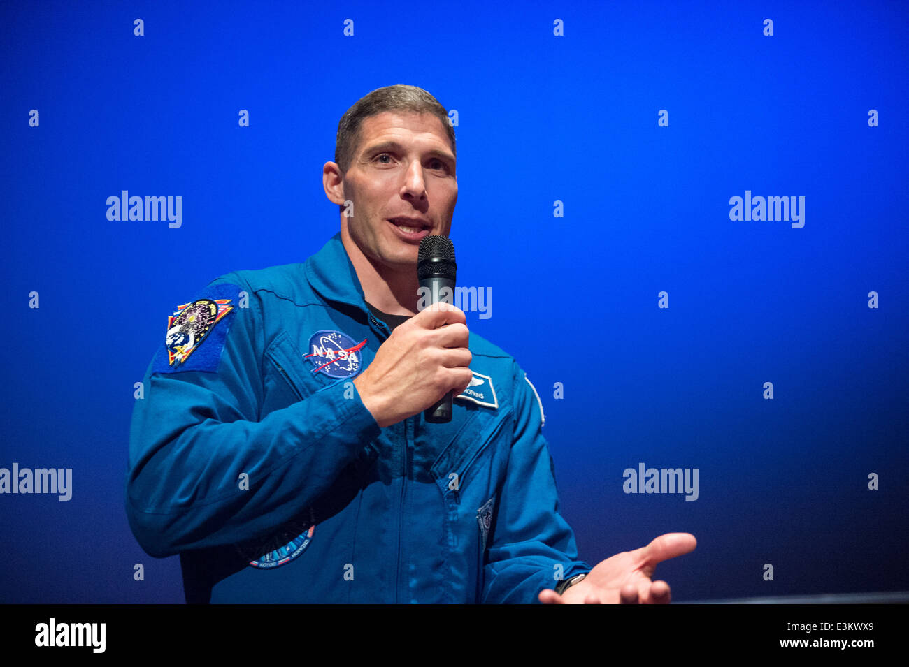 Astronaut Mike Hopkins visited the Maryland Science Center in Baltimore ...