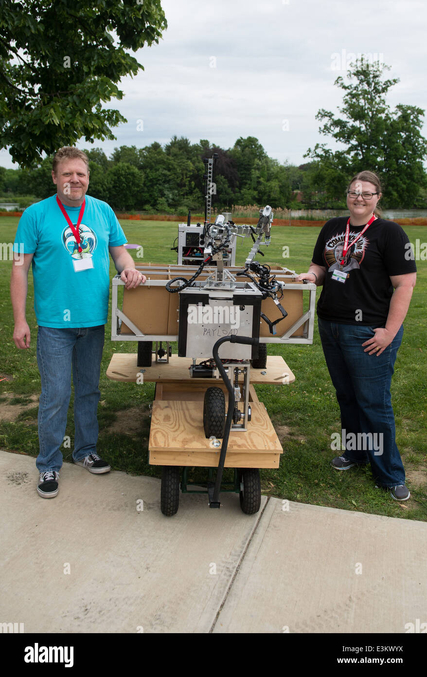 The 2014 NASA Centennial Challenges featured the Sample Return Robot ...