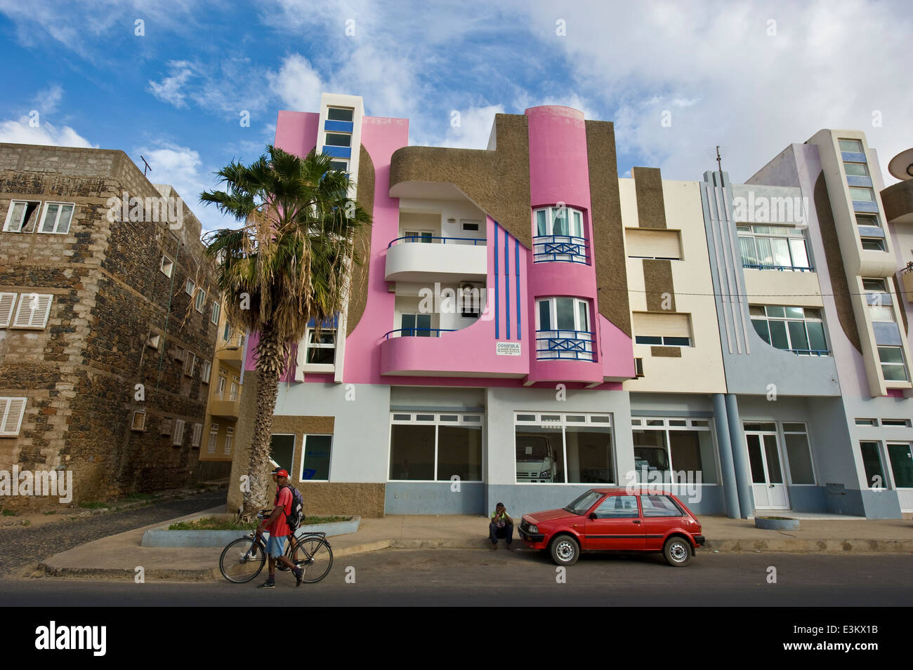 Modern architecture in mindelo hi-res stock photography and images - Alamy