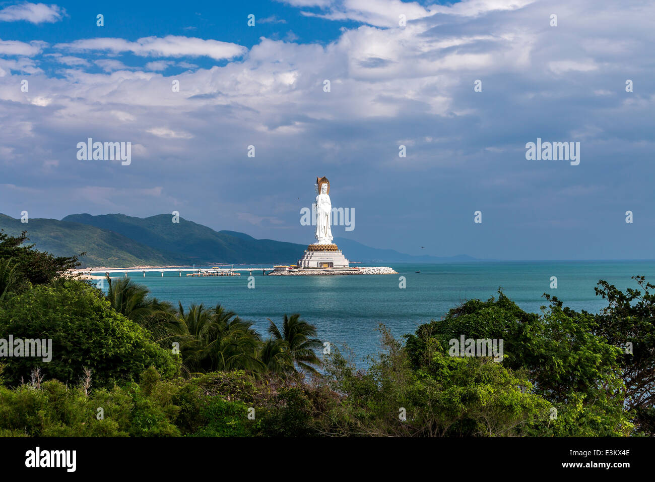 108-meter Nanshan Guanyin Statue ASIA CHINA Hainan Island Nanshan ...