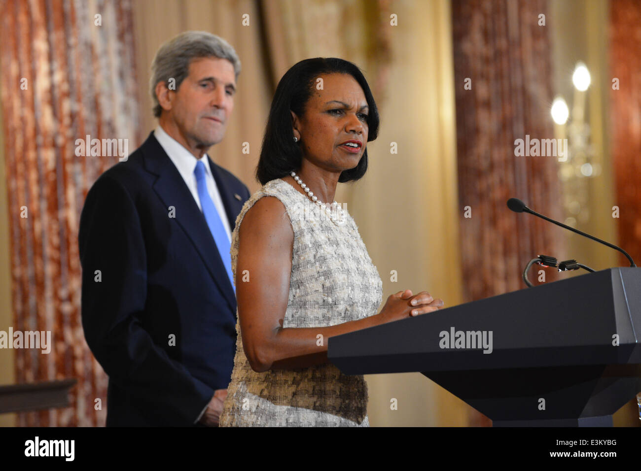 Condoleezza rice hi-res stock photography and images - Alamy