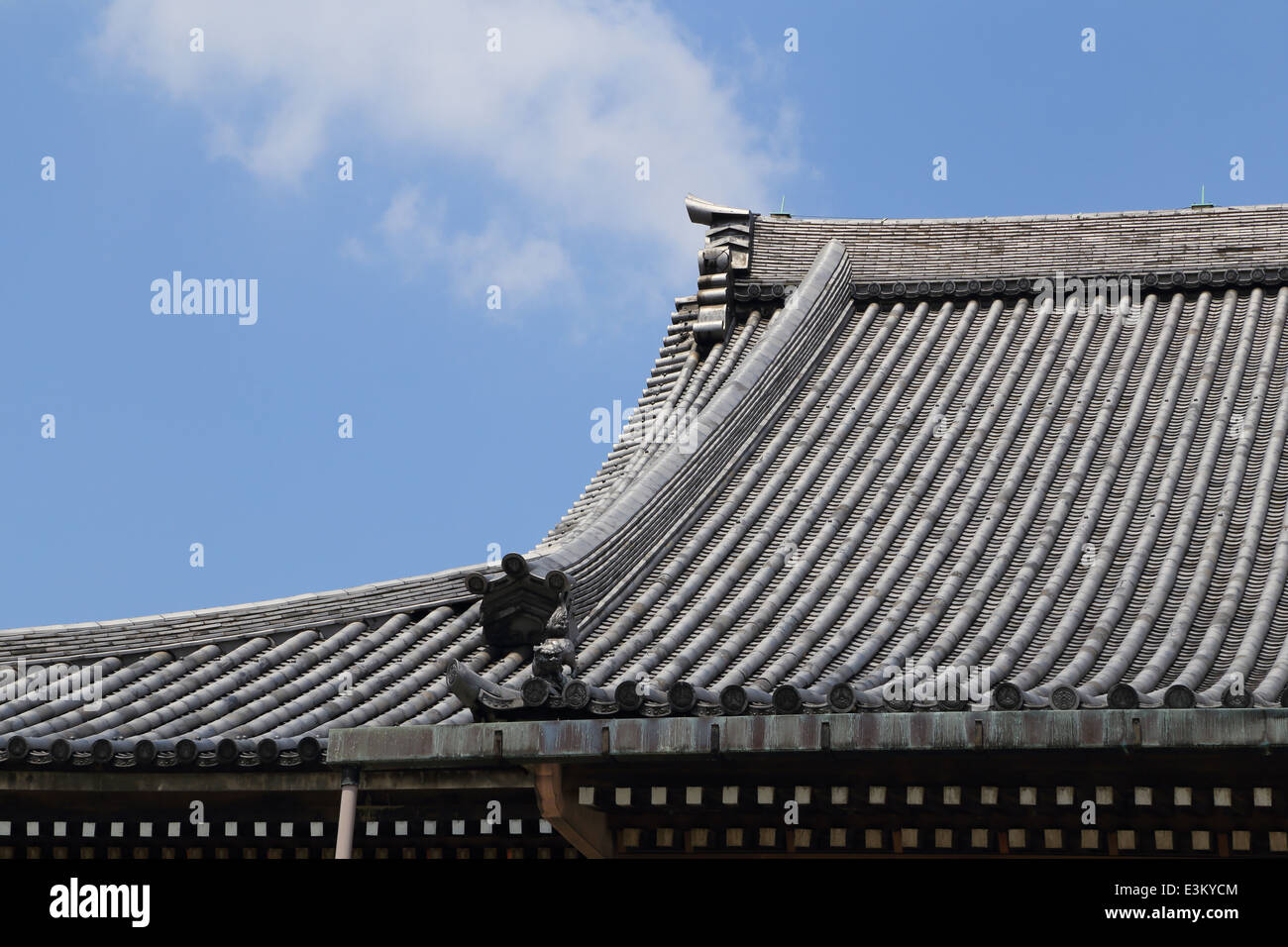 Japanese roof style with blue sky Stock Photo - Alamy