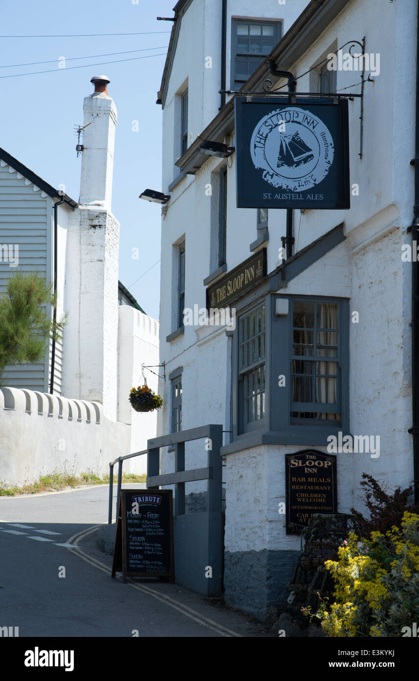 English sloop hi-res stock photography and images - Alamy