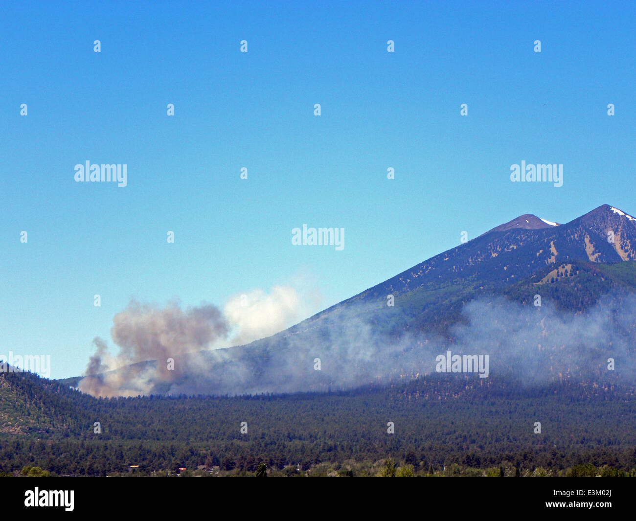 05 pm hi-res stock photography and images - Alamy