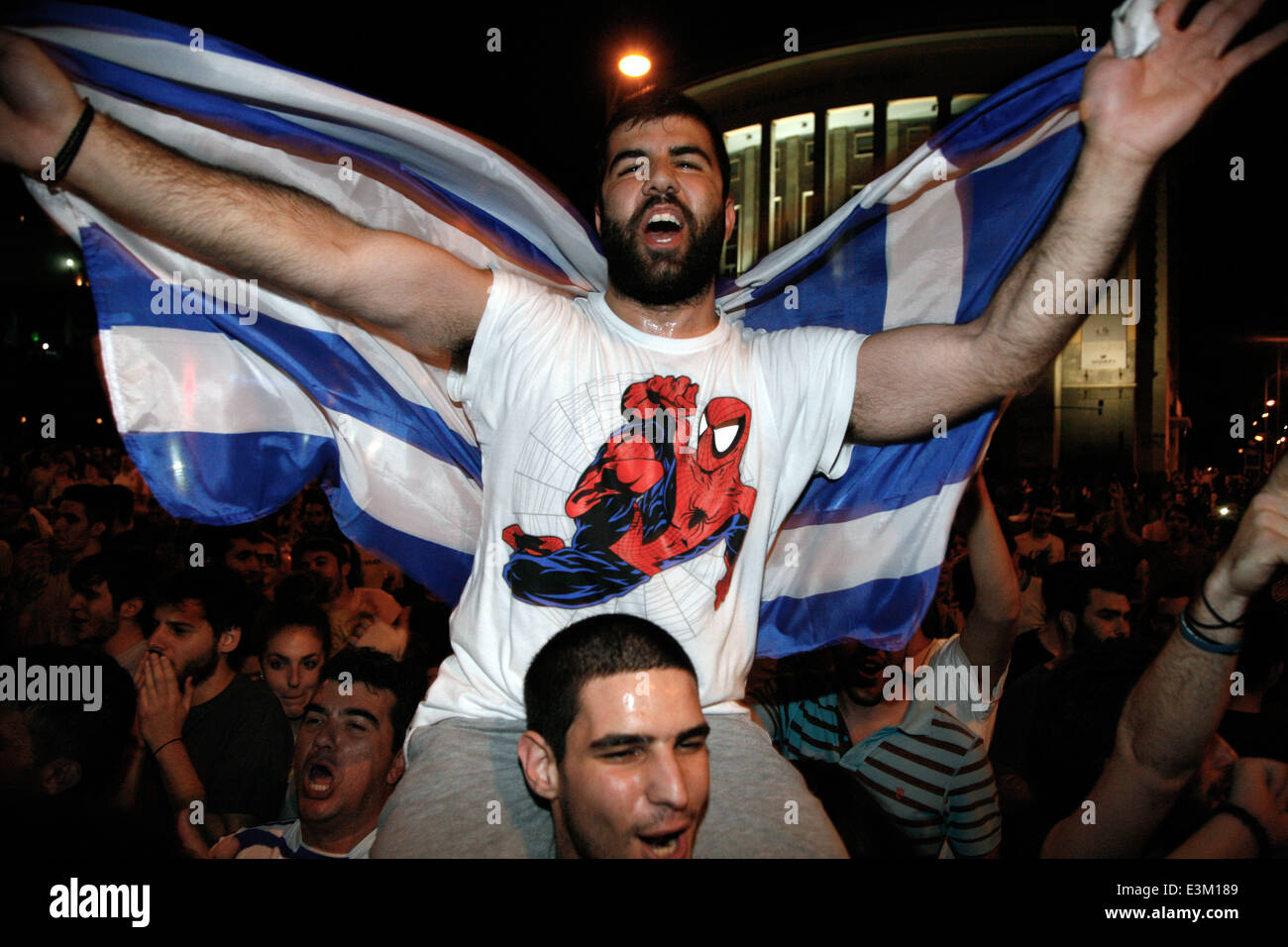 Thessaloniki, Greece. 25th June, 2014. Greeks celebrate the victory ...