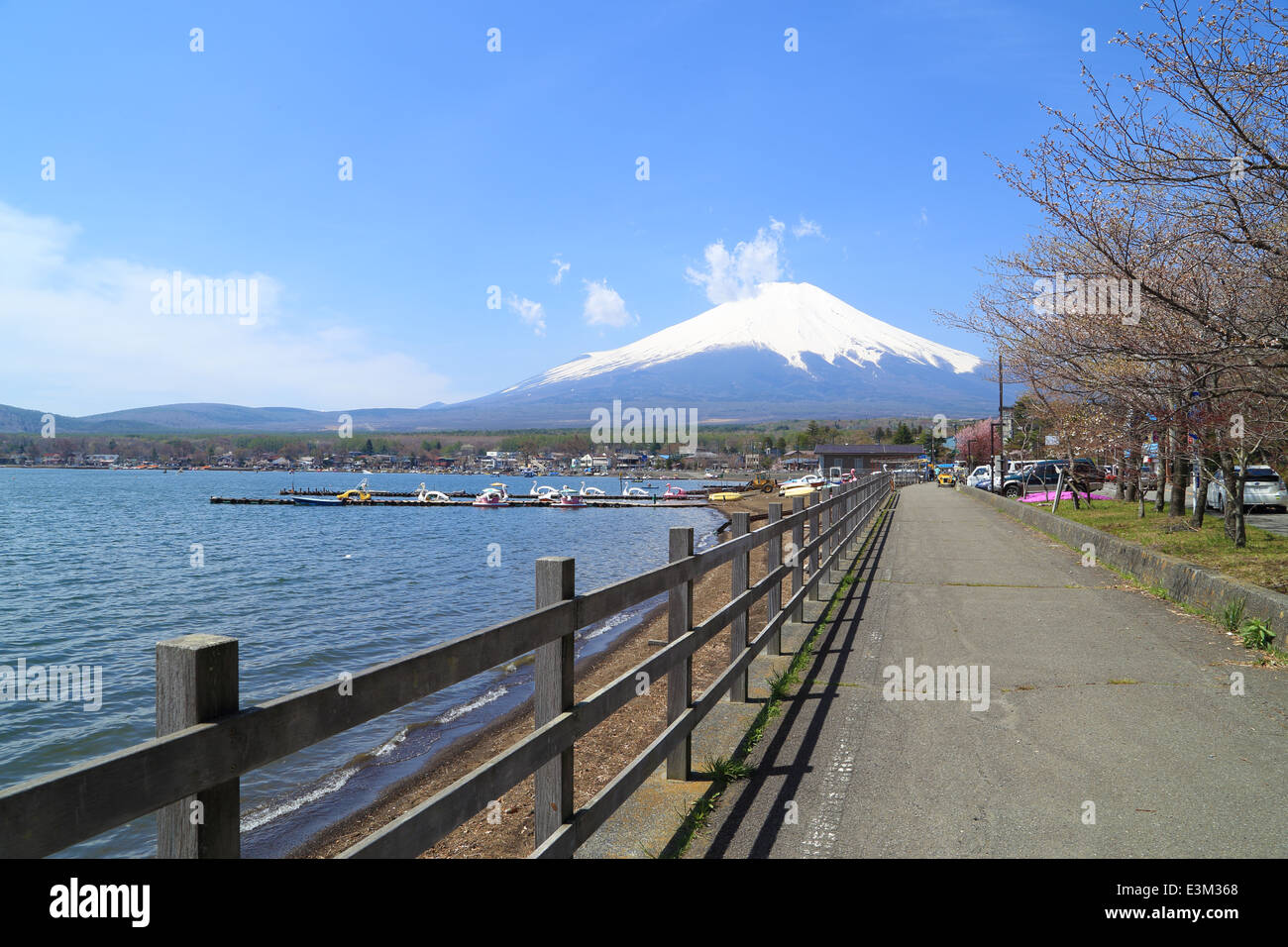 Mt.Fuji at Lake Yamanaka, Yamanashi, Japan Stock Photo - Alamy
