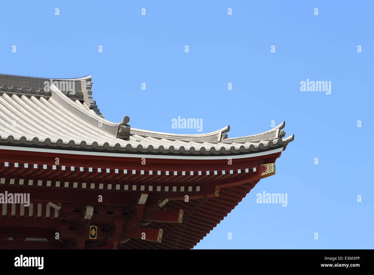 Japanese roof style with blue sky Stock Photo - Alamy