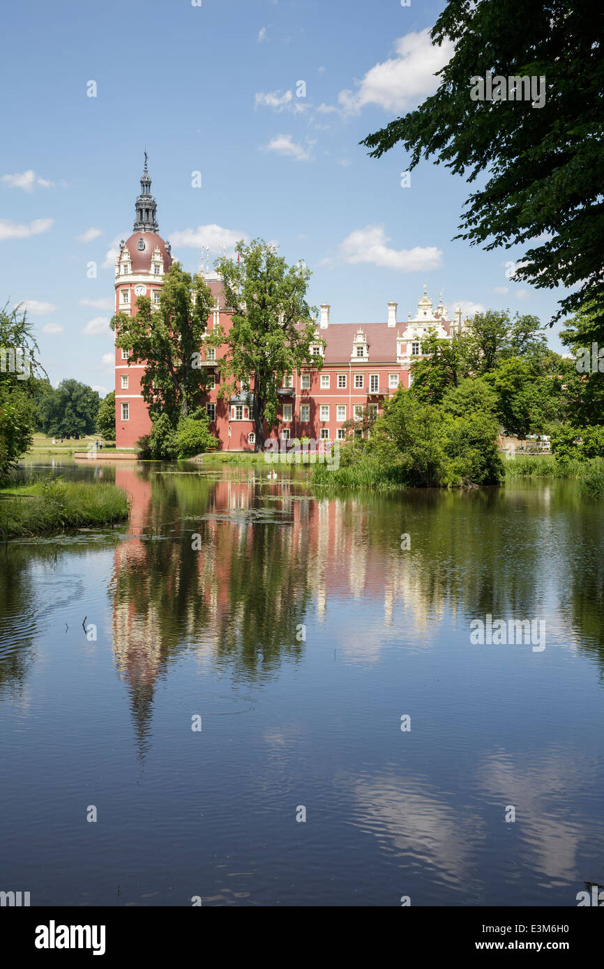 Neuen Schloss, Bad Muskau, in Muskauer Park, Fuerst Pueckler Park ...
