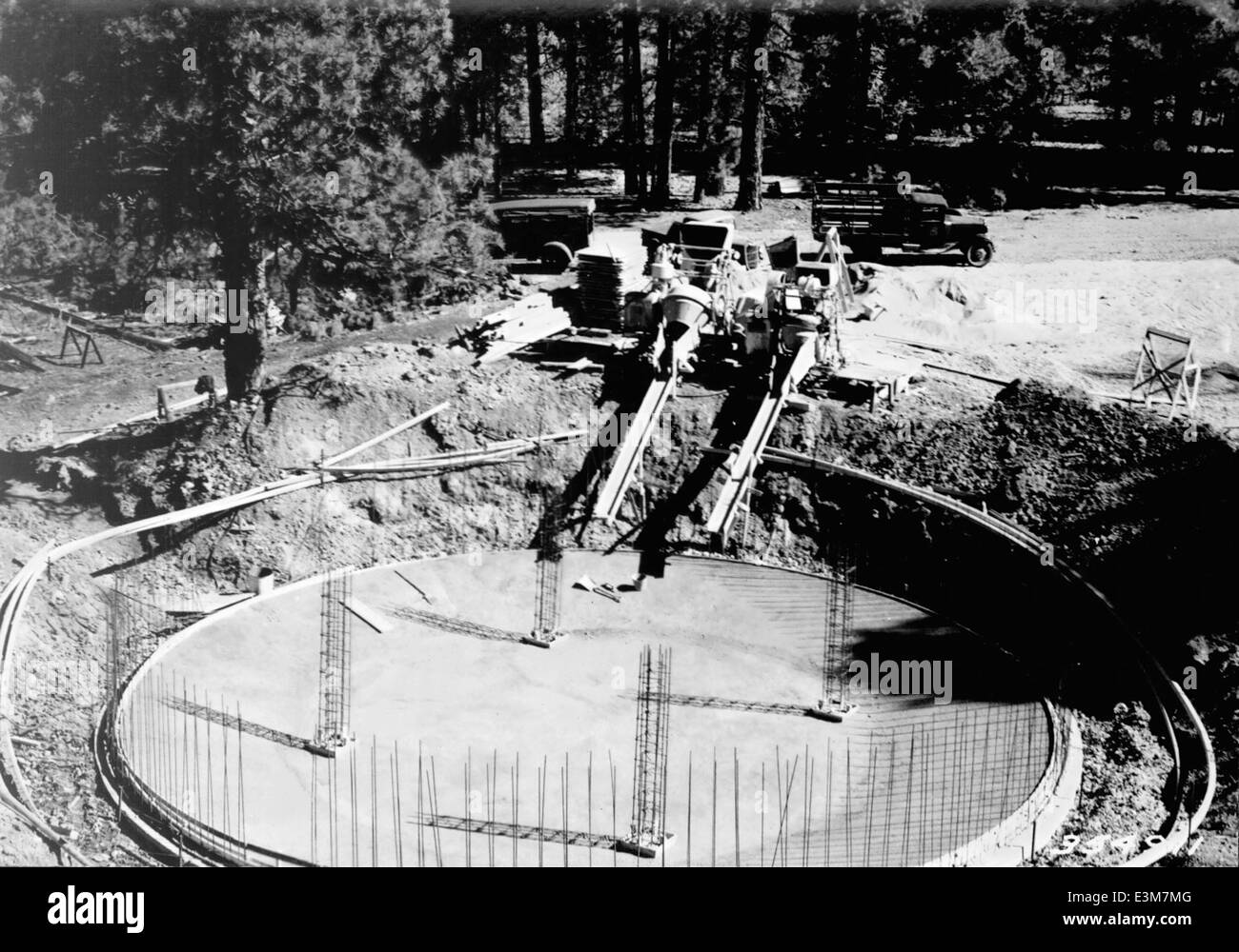 Old reservoir photographs hi-res stock photography and images - Alamy