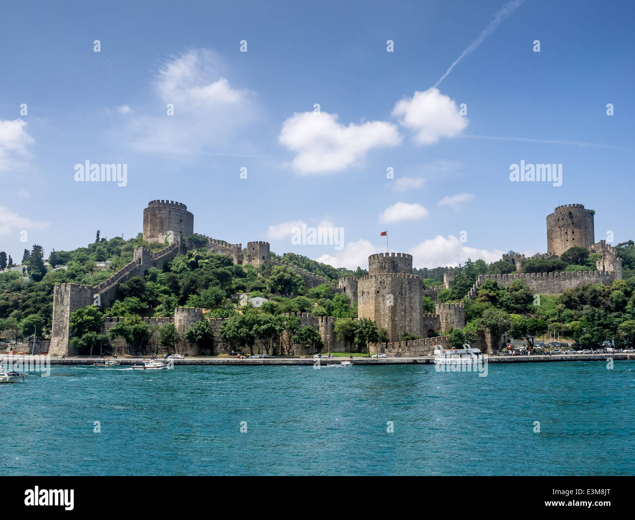 Fort istanbul hi-res stock photography and images - Alamy