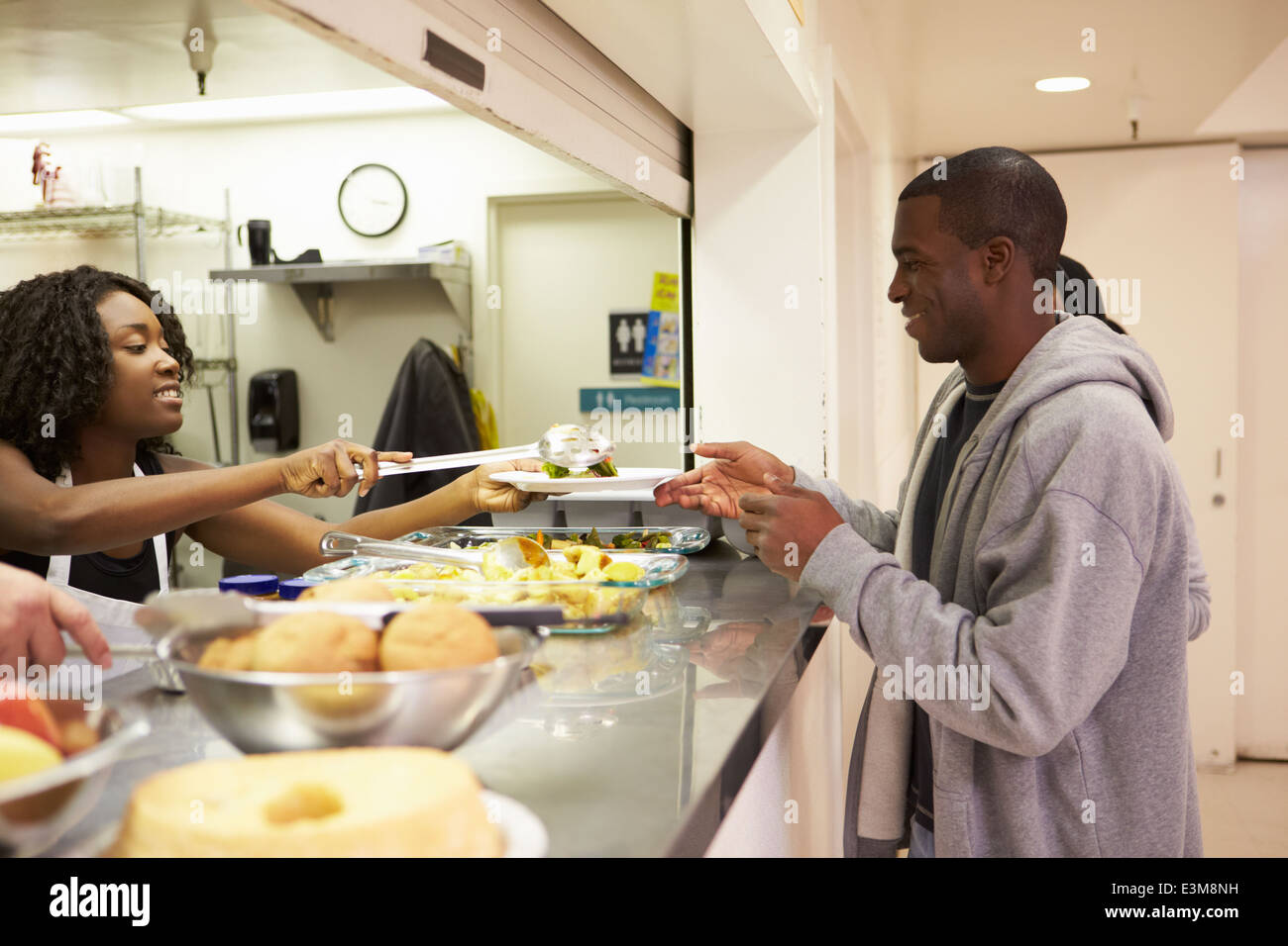 Hostel for the homeless hi-res stock photography and images - Alamy