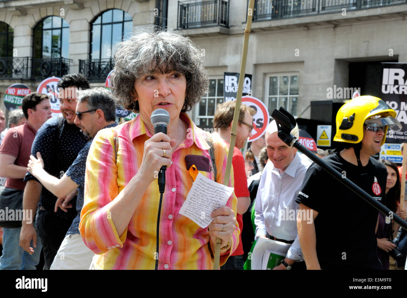 London public services hi-res stock photography and images - Alamy