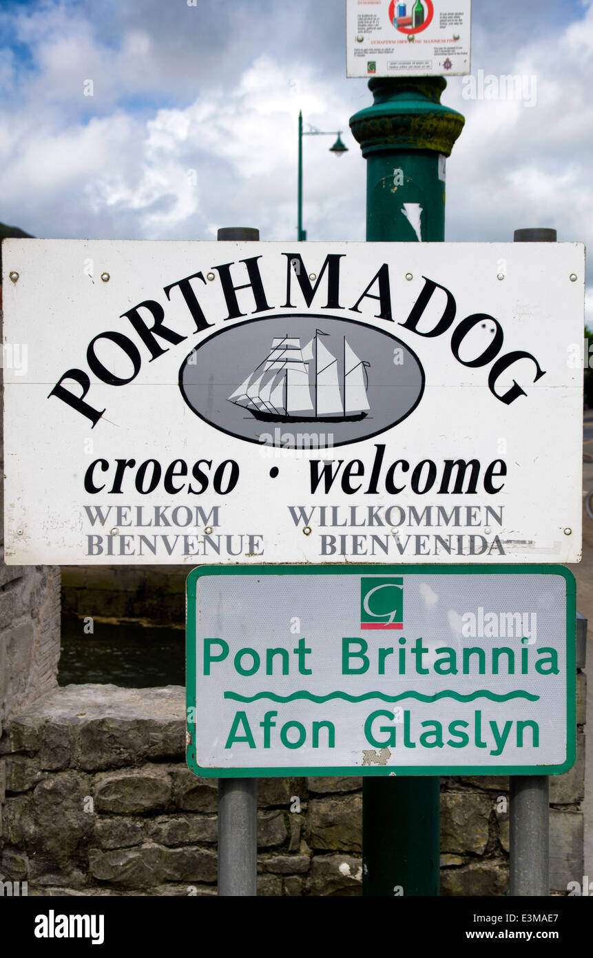 Signs at Porthmadog Stock Photo - Alamy