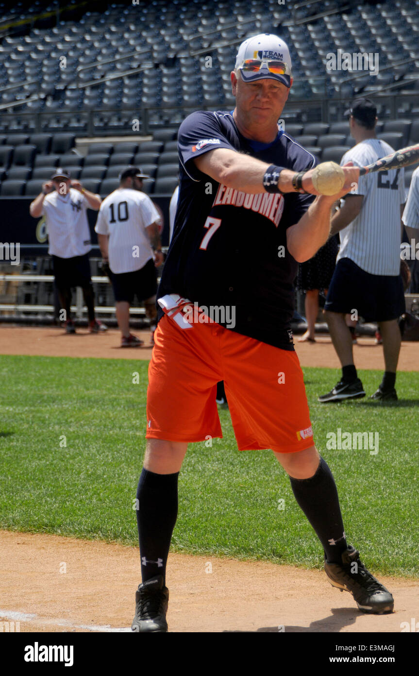 New York, New York, USA. 23rd June, 2014. NFL great BOOMER ESIASON ...