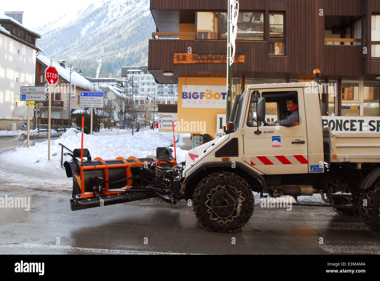 Truck chamonix street hi-res stock photography and images - Alamy