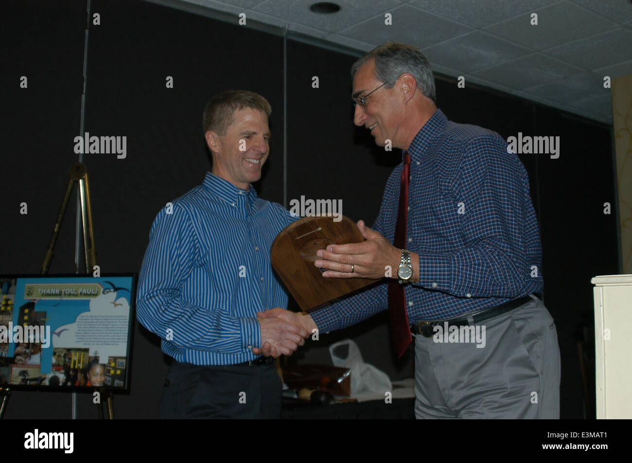 Tom Melius, Regional Director of the U.S. Fish and Wildlife Service ...