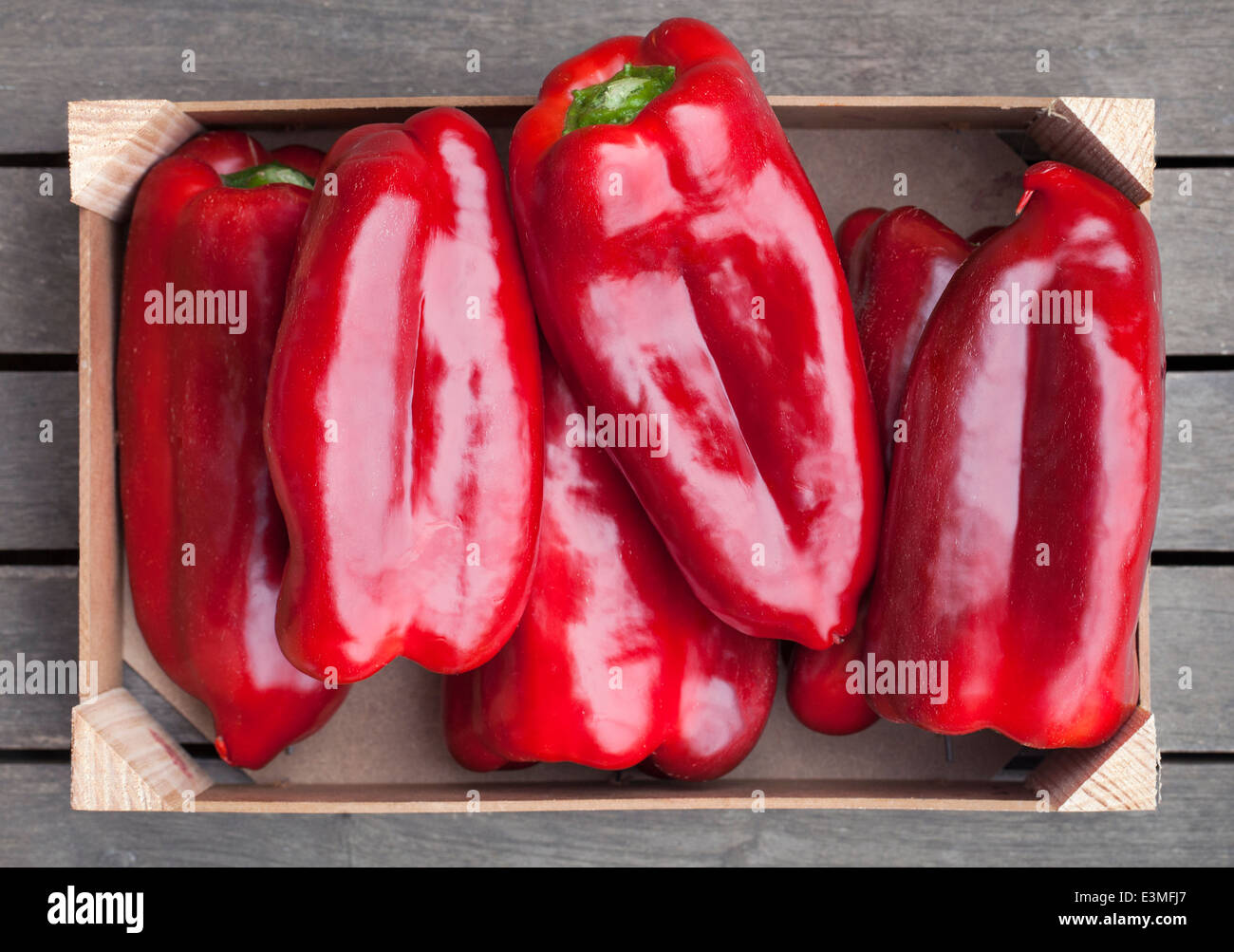 Vegetales rojos hi-res stock photography and images - Alamy