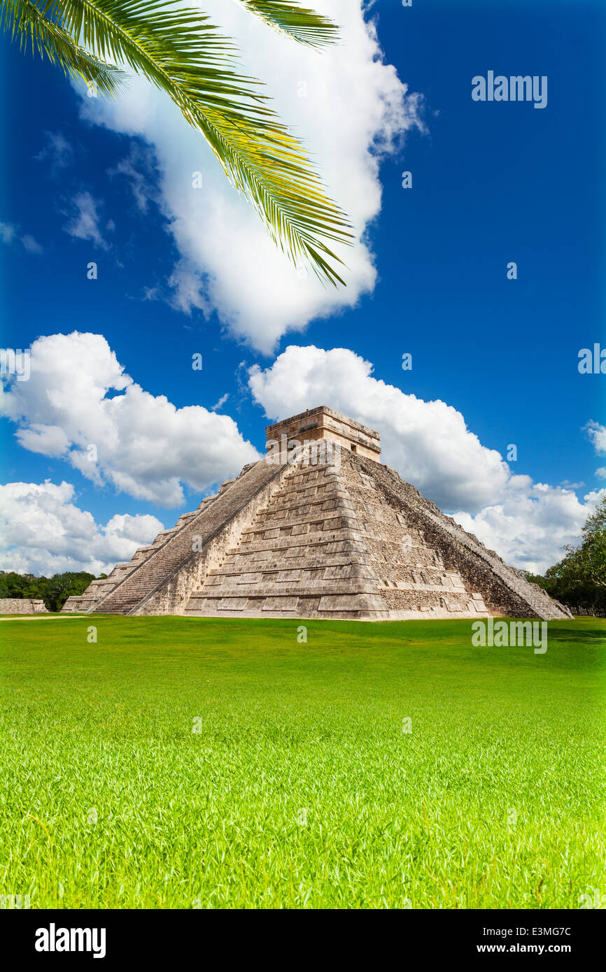 Nice view of Chichen, Itza monument, Mexico Stock Photo - Alamy
