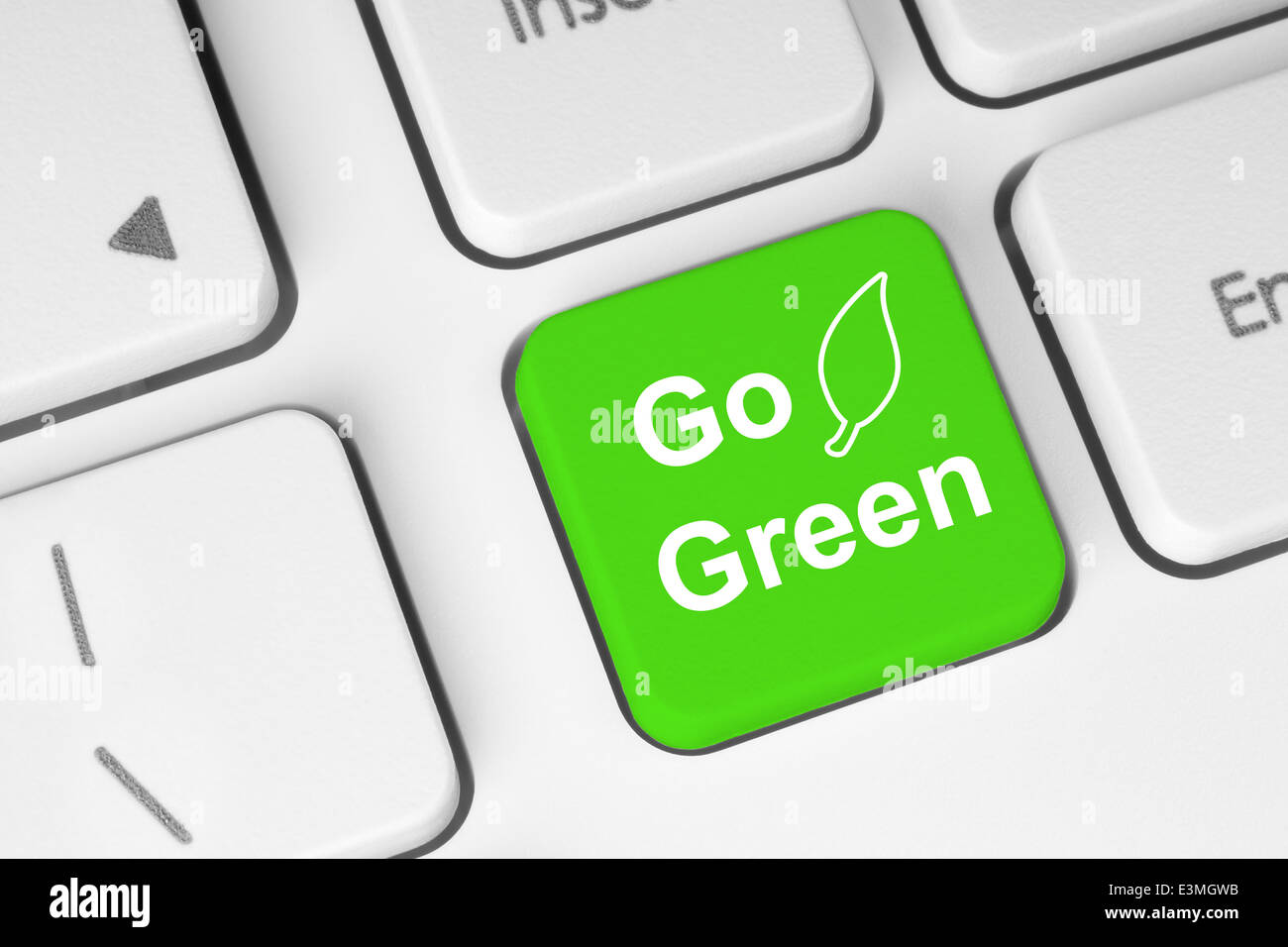 Go green button on keyboard background Stock Photo - Alamy