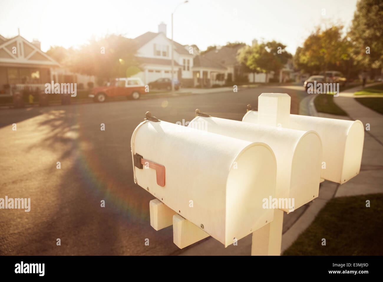Suburb walkway hi-res stock photography and images - Alamy
