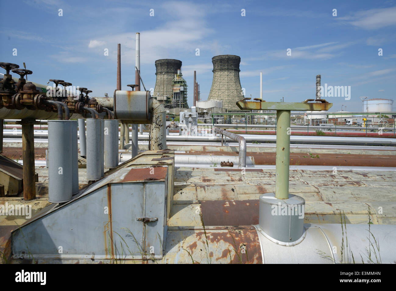 The Shell Refinery Köln-Godorf Germany Stock Photo - Alamy