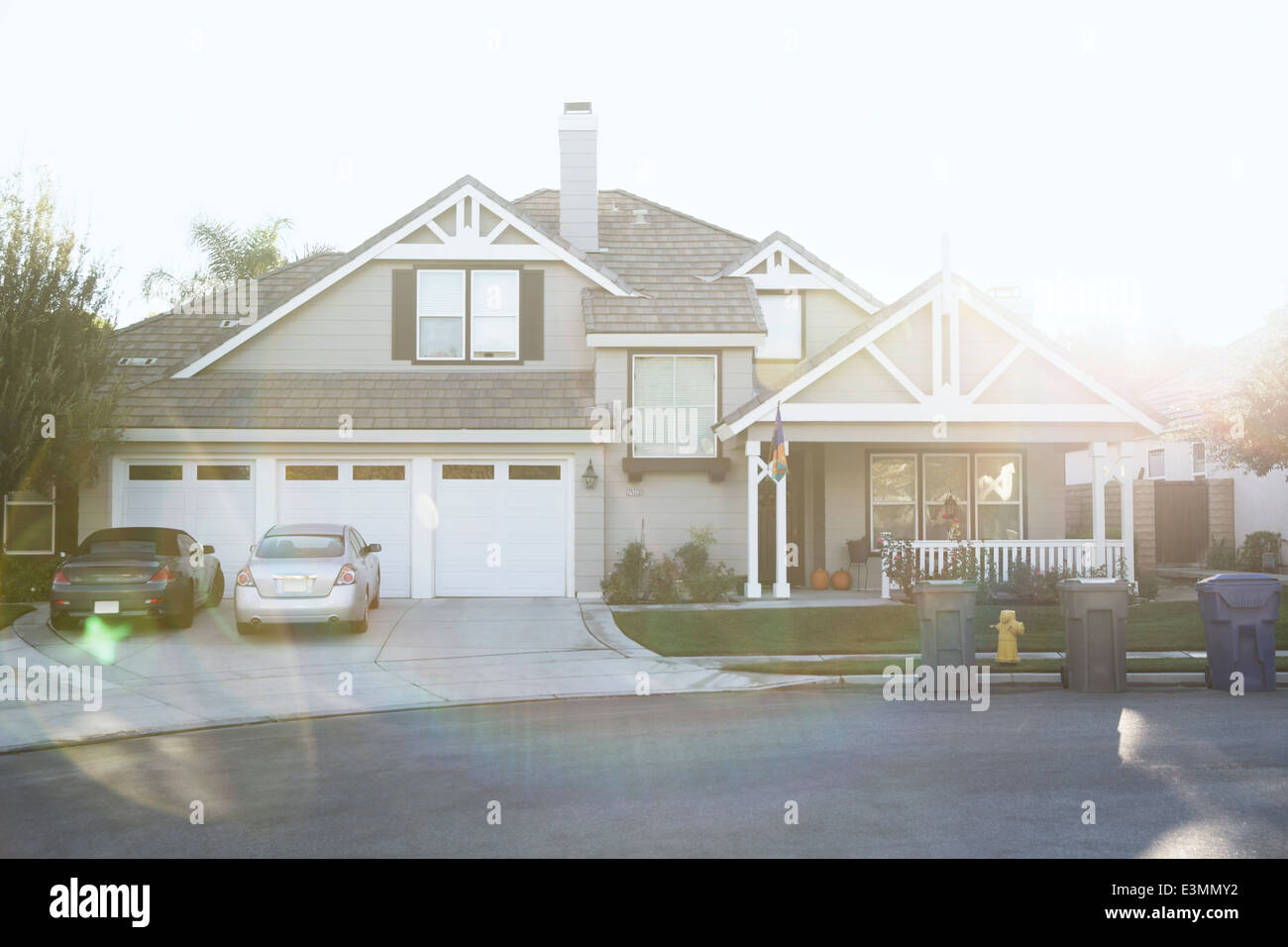 Transit house hi-res stock photography and images - Alamy