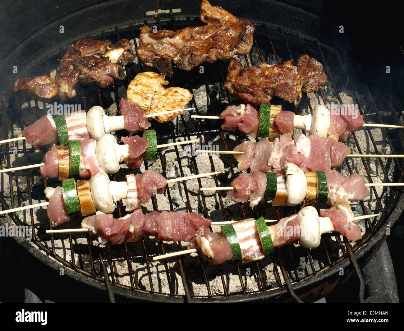Barbecue outdoors hi-res stock photography and images - Alamy