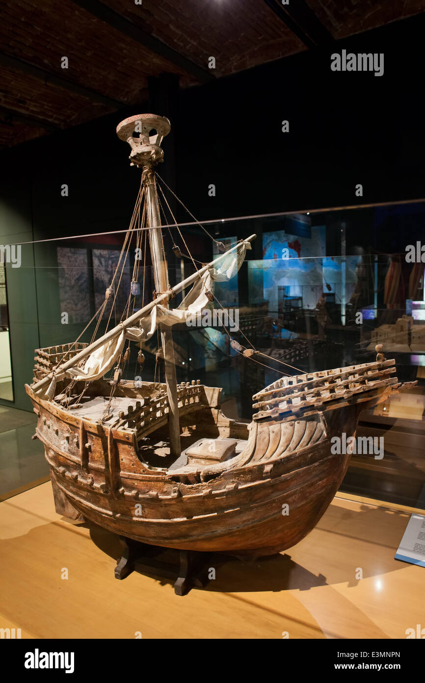 Coca of Mataro medieval merchant ship model from 15th century, can be ...
