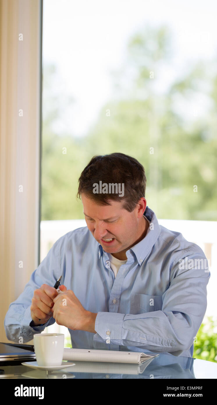 Crumbling pain hi-res stock photography and images - Alamy