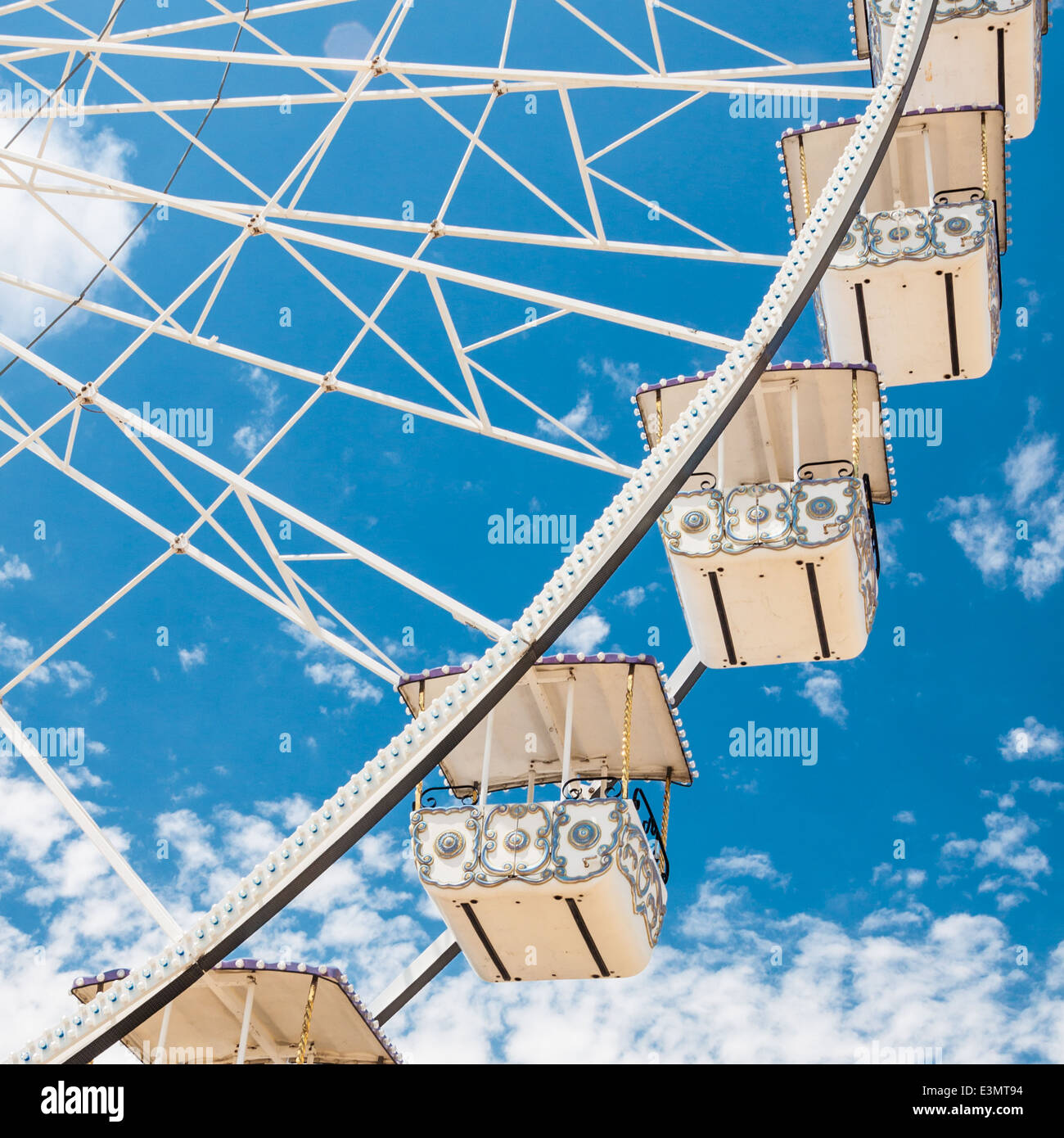 Ferris wheel of fair and amusement park Stock Photo - Alamy
