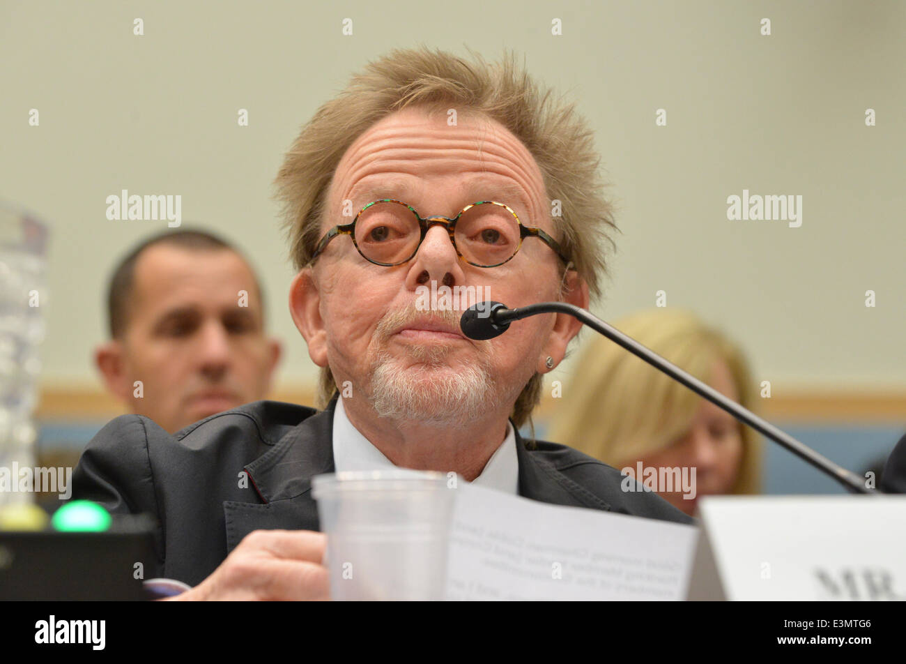Songwriter paul williams hi-res stock photography and images - Alamy