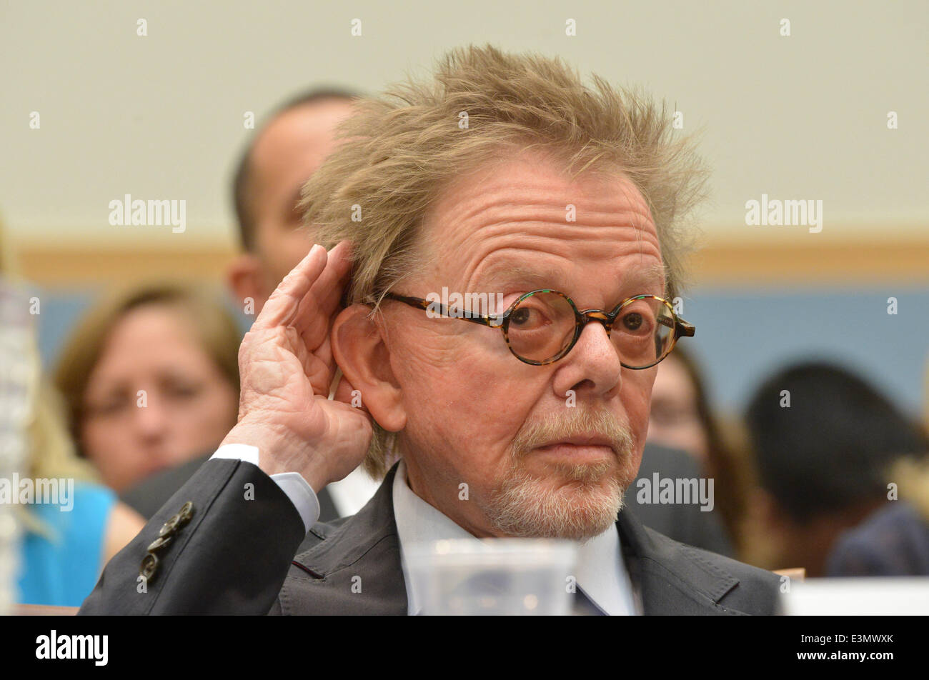 Songwriter paul williams hi-res stock photography and images - Alamy