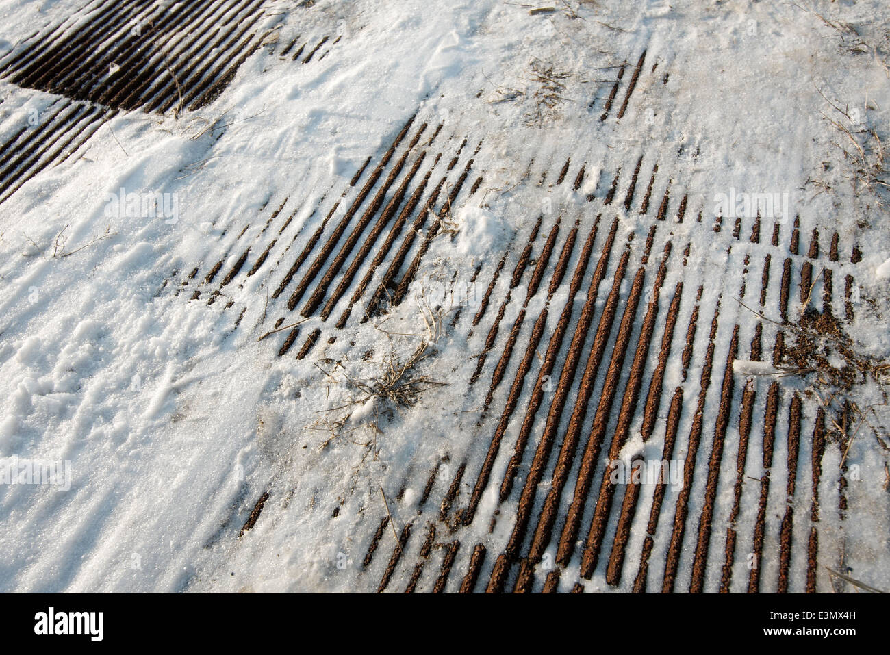 Snow blocks hi-res stock photography and images - Alamy