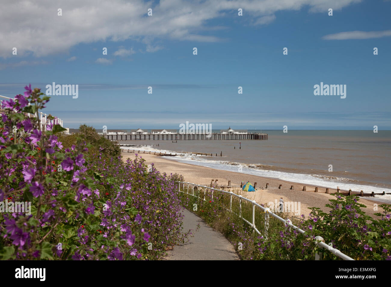 Southwold pier east cliff hi-res stock photography and images - Alamy