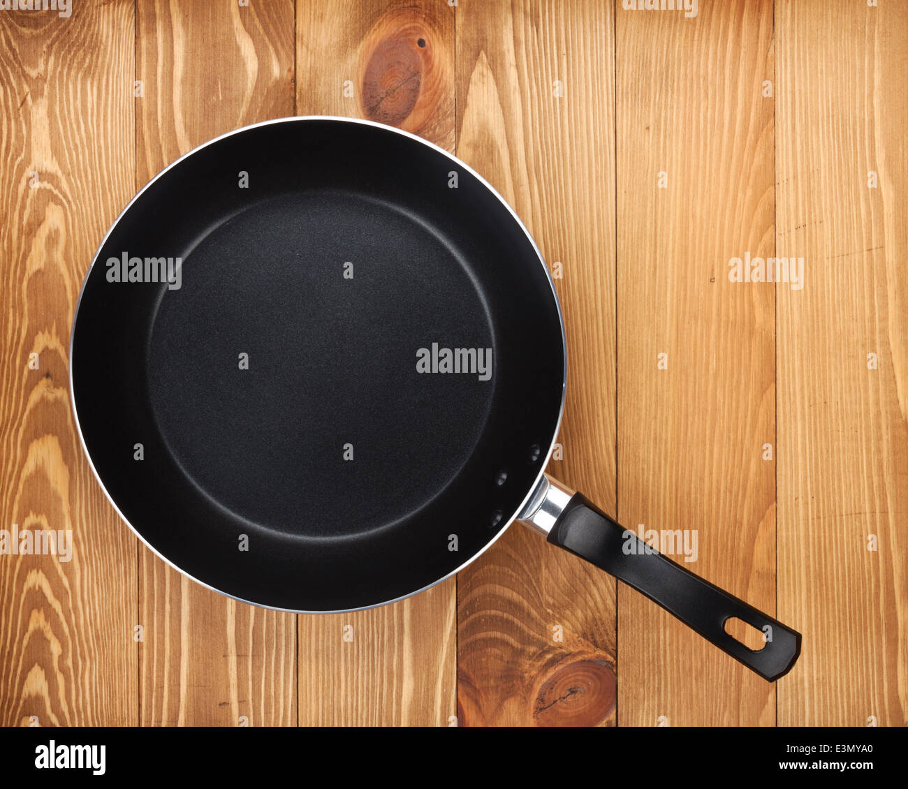 Frying pan from top hi-res stock photography and images - Alamy