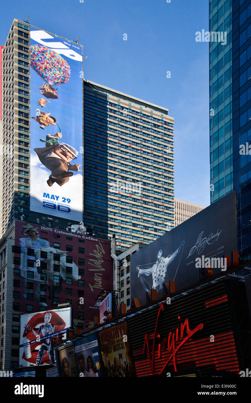 Broadway Billboards High Resolution Stock Photography and Images - Alamy