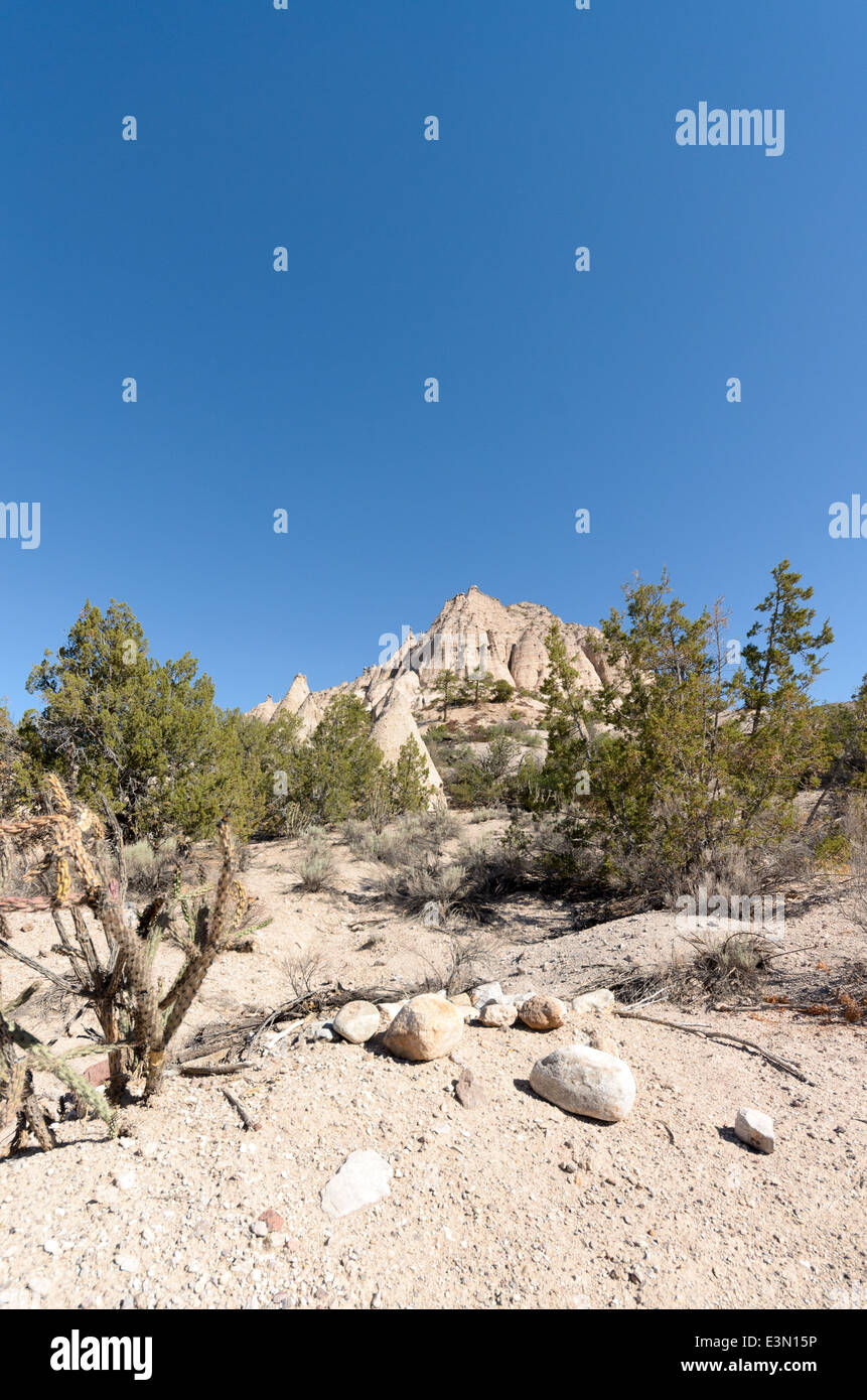 A view of mountainous rock formations at Kasha-Katuwe Tent Rocks ...