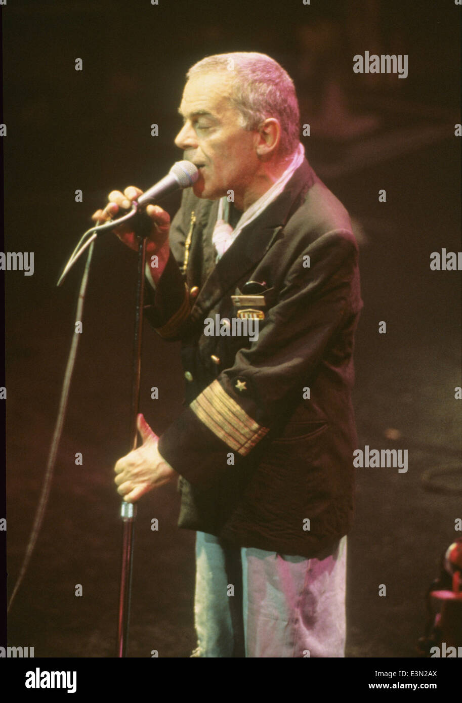 IAN DURY (1942-2000) Engloish rock musician in 1994 Stock Photo - Alamy