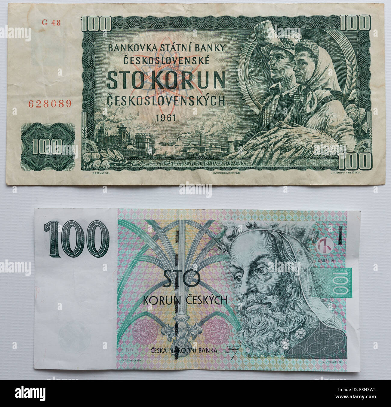 Czech money - banknotes 100 Kčs from 1961 and 100 Kč actual valid Stock ...