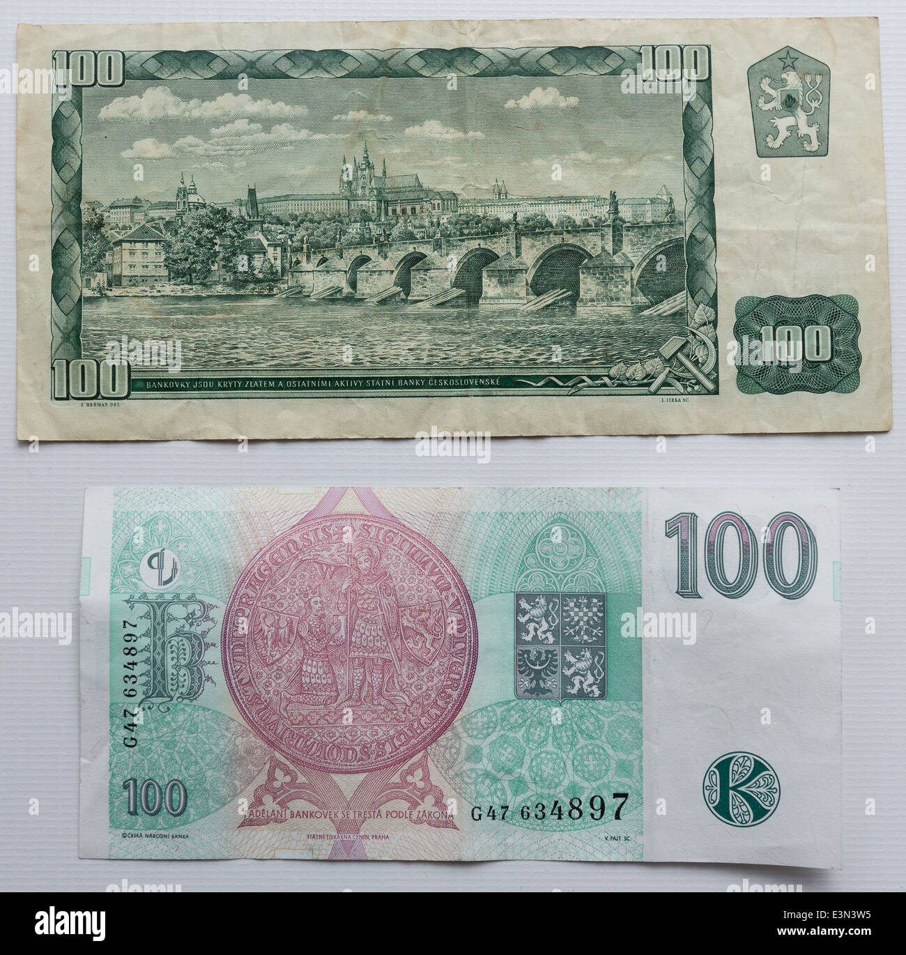 Czech money - banknotes 100 Kčs from 1961 and 100 Kč actual valid Stock ...