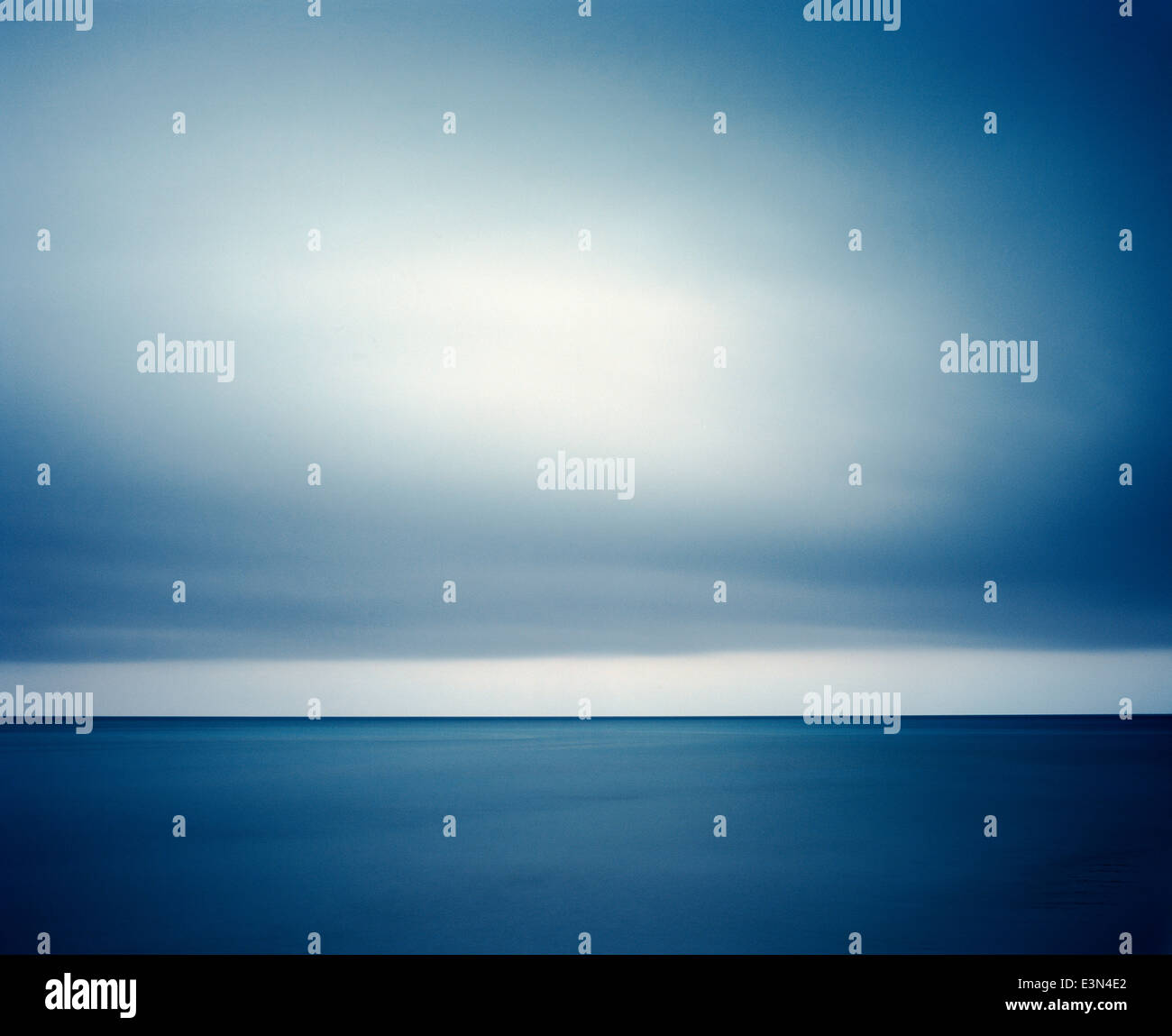 Motion in the ocean hi-res stock photography and images - Alamy