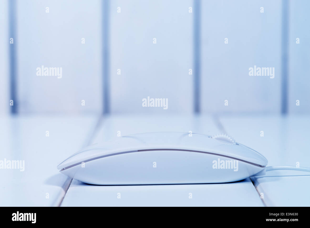 Gray computer mouse isolated on white Stock Photo - Alamy