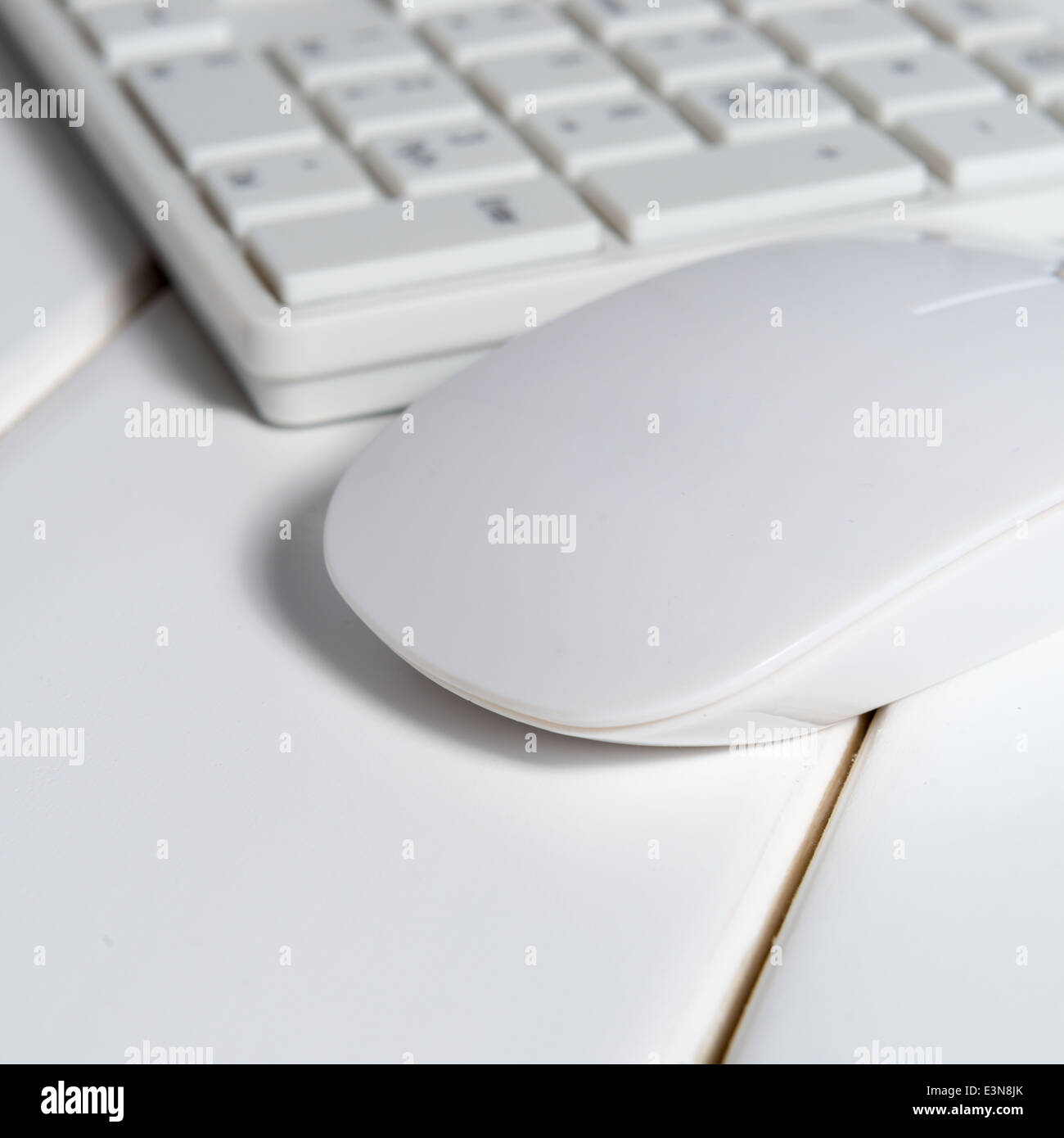 Gray computer mouse isolated on white Stock Photo - Alamy